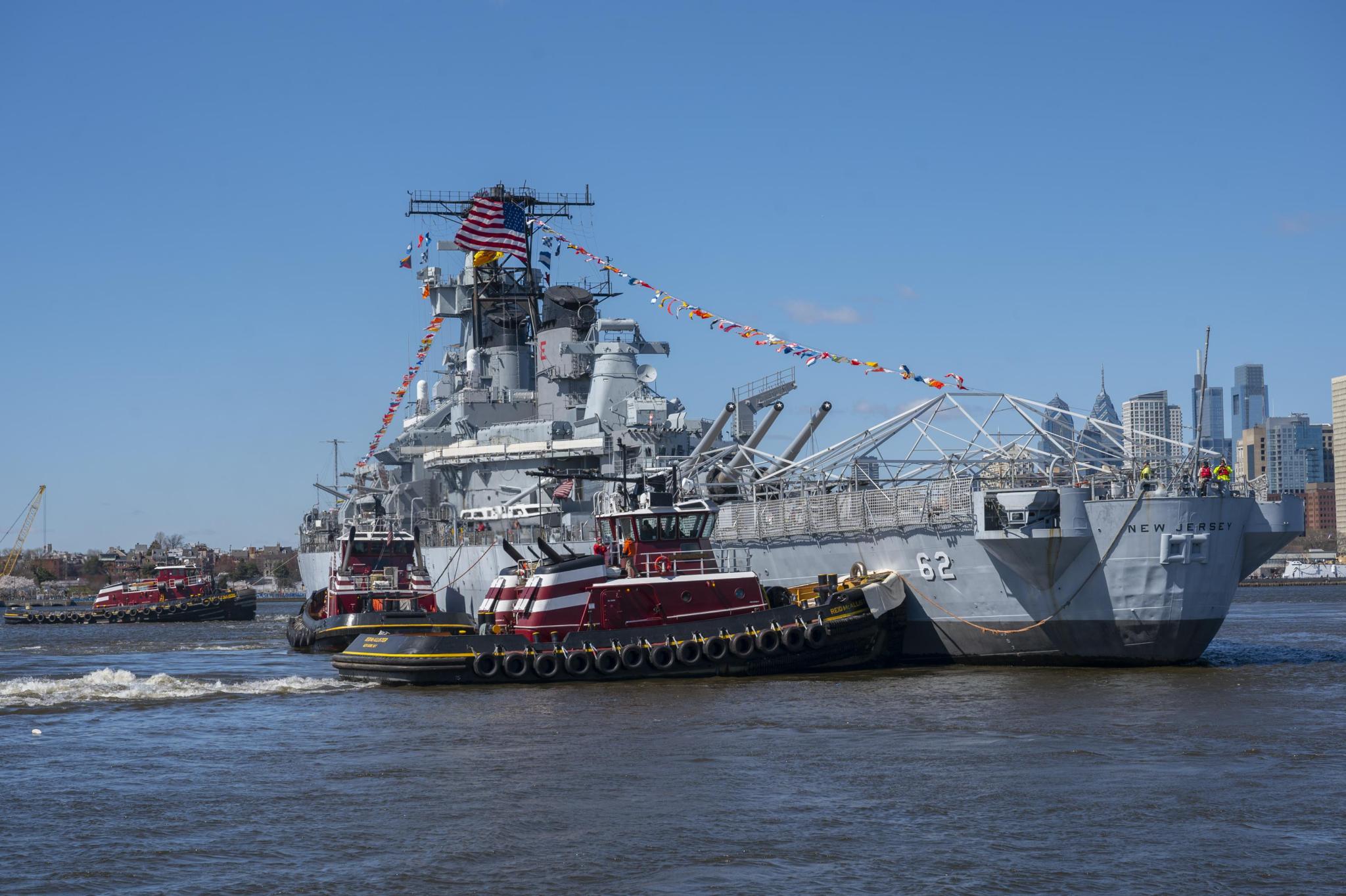 Tour of the USS New Jersey - Association of Philadelphia Tour Guides